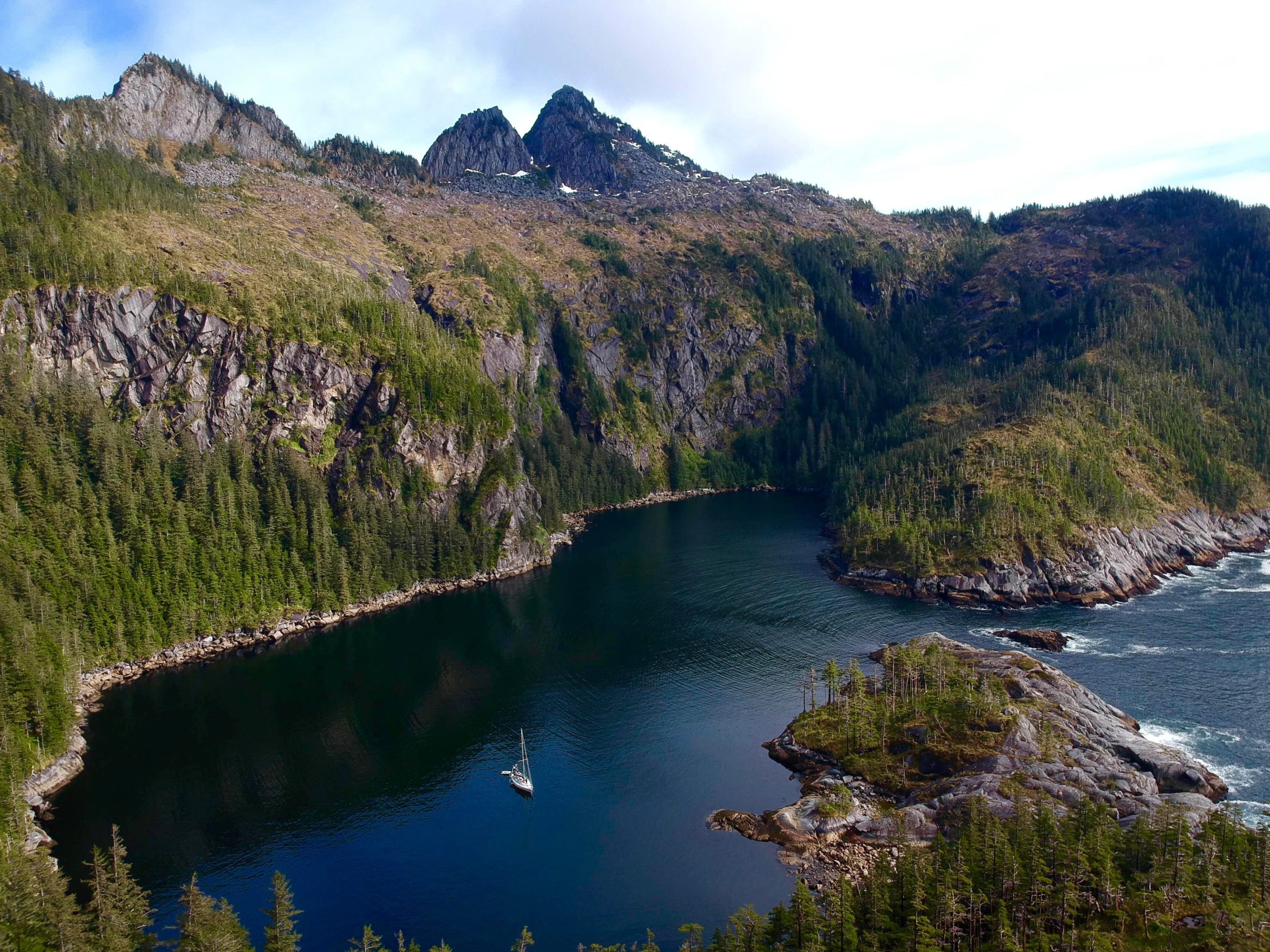 Taz Basin: Sunshine At Hole-in-the-Wall - 48° North