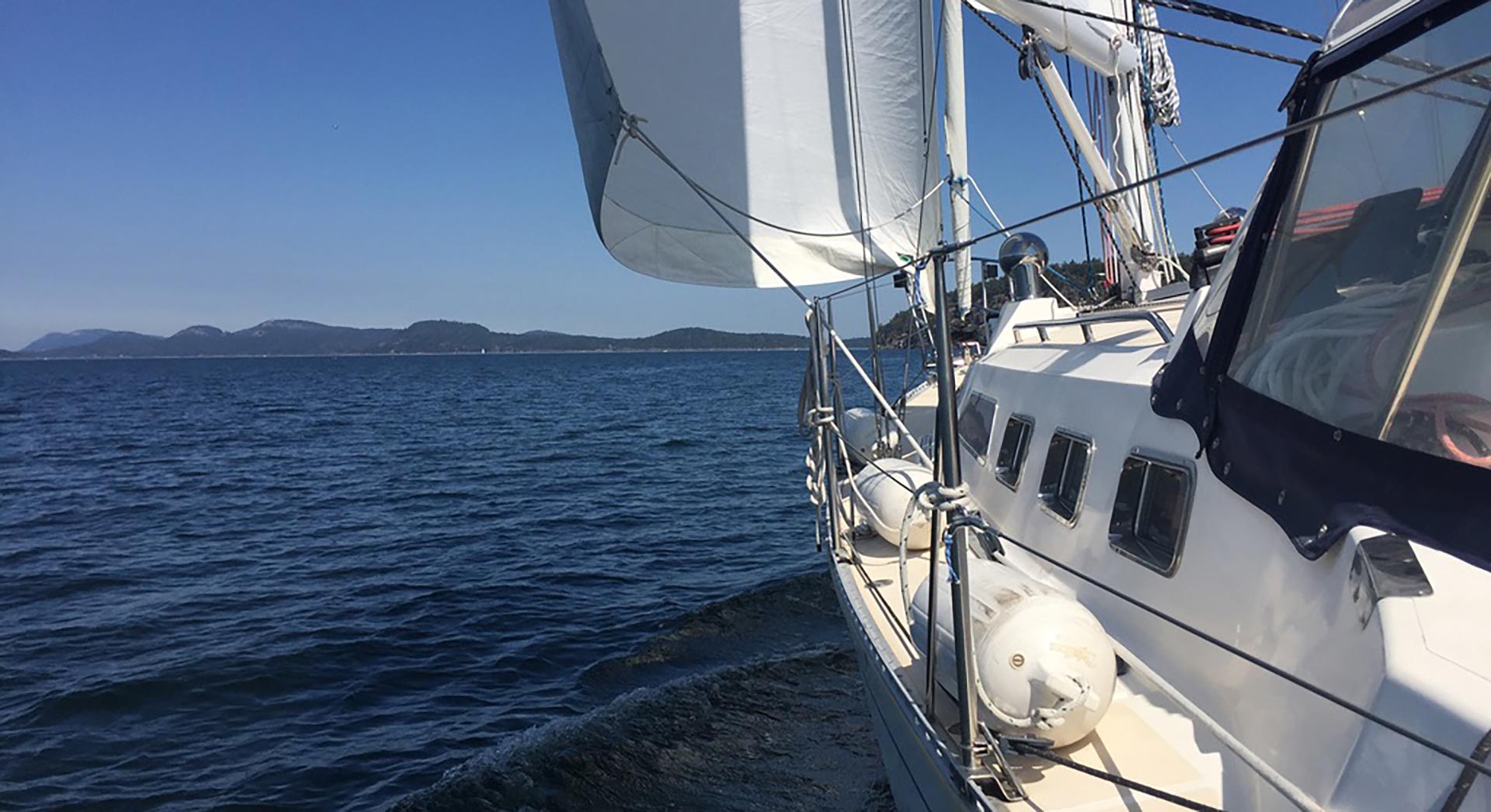 How-To Insulate Your Boat's Windows - 48° North