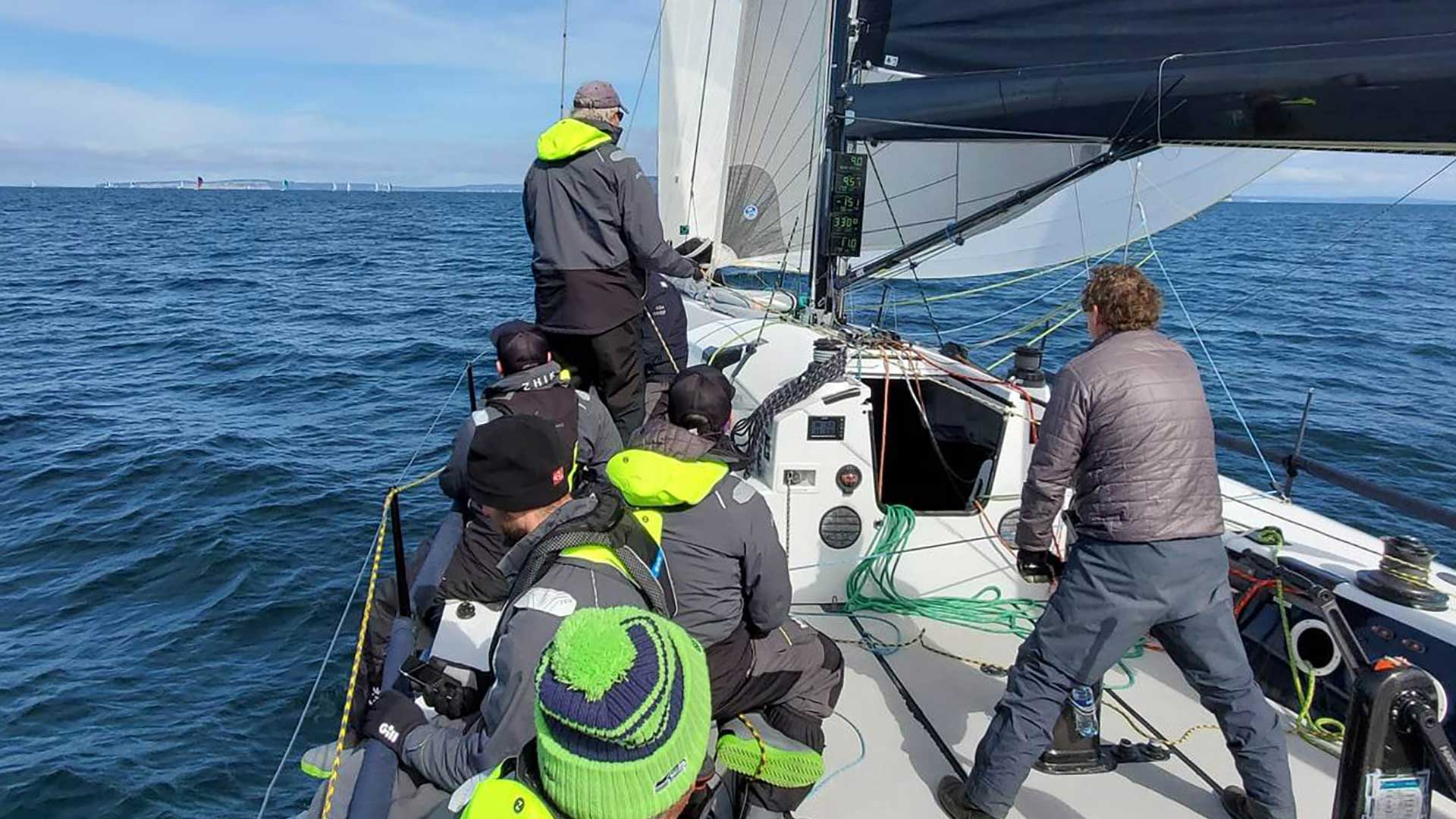 Bright Sun, Beautiful Breeze, and a Big Ebb: Center Sound Race #3 - 48 ...